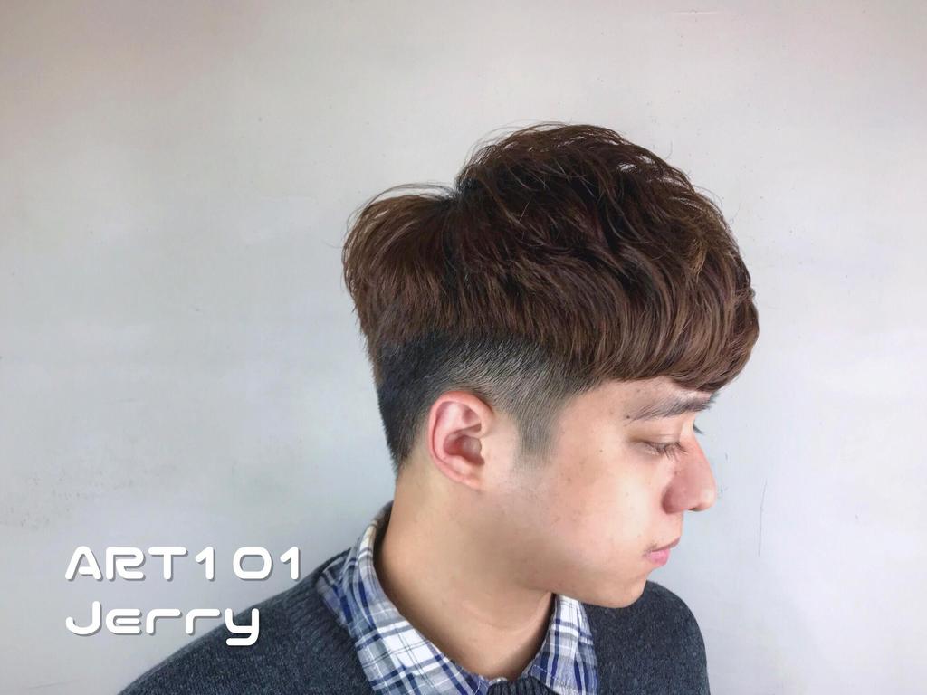 男士染上「秋日森林鏽色」時尚焦點94你 | StyleMap美配