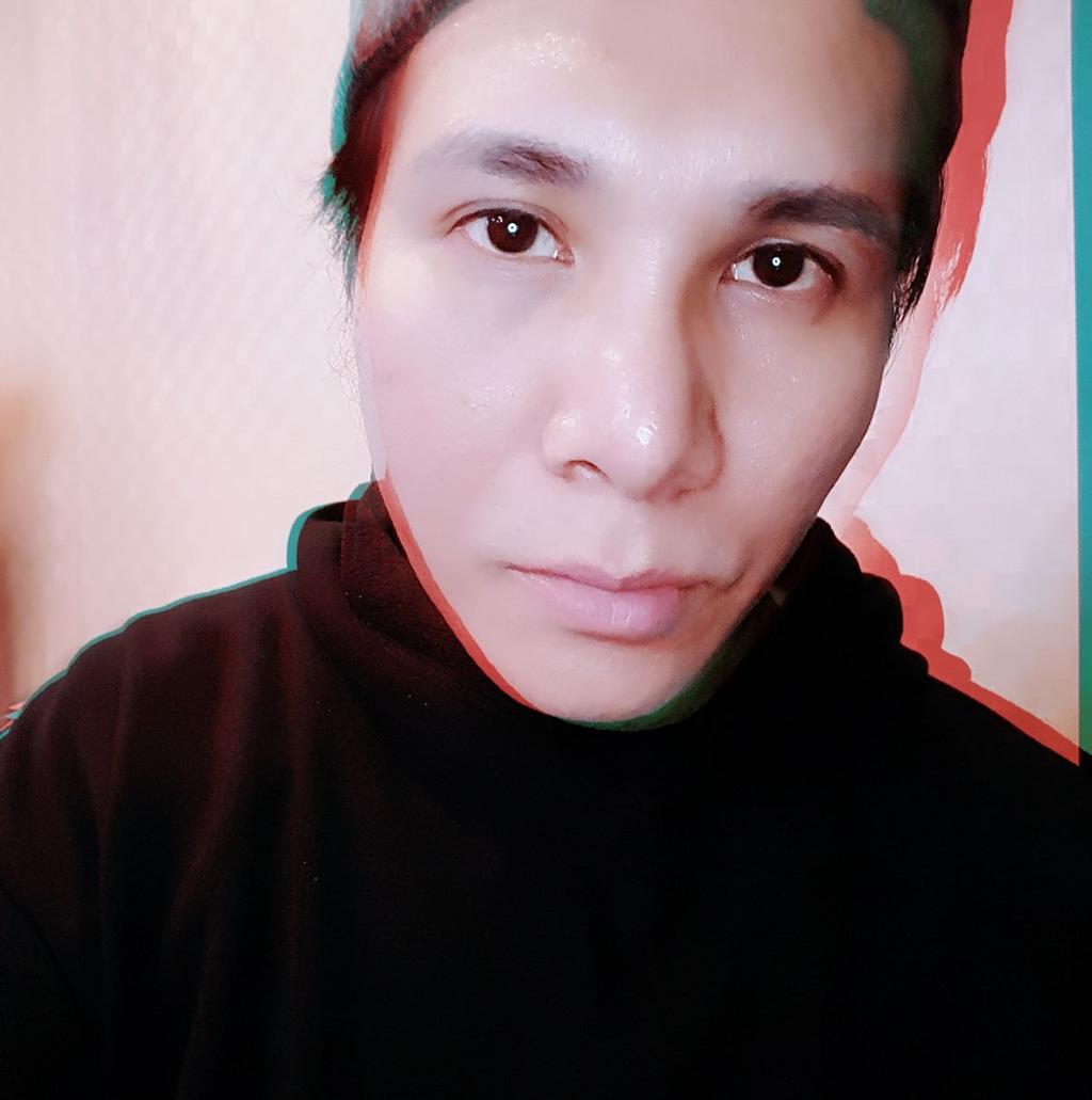 Johnny Lin - 藝諾髮舖 e'normes Make up Hair shop | StyleMap美配